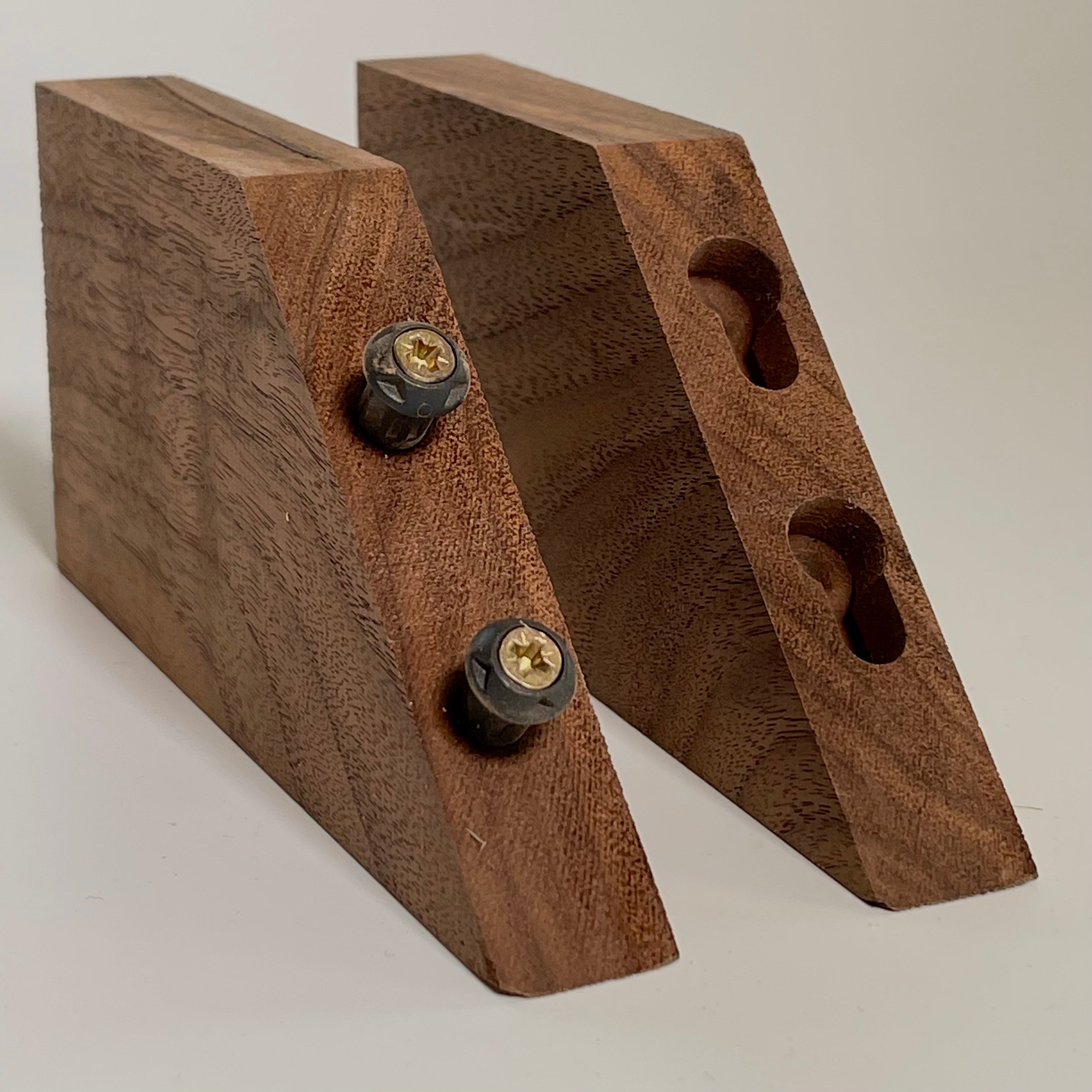 PEANUT 2 Short the invisible connector (Intelligent Fixings) – PiranhaTools