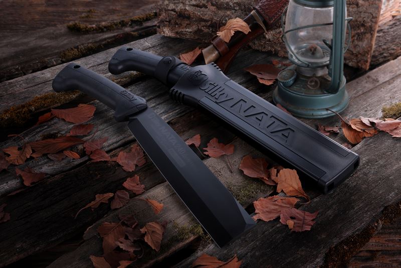 The New!! Silky Nata hatchet Outback Edition (Silky) – PiranhaTools