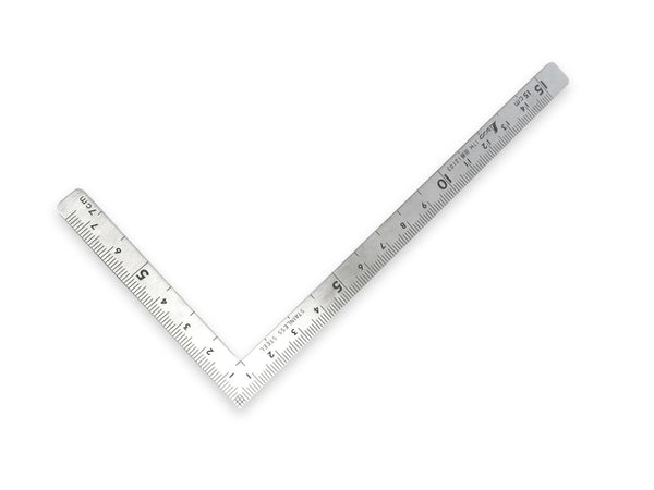 "SB" JAPANESE POLISHED 150 X 75MM CARPENTERS SQUARE (Shinwa) – PiranhaTools